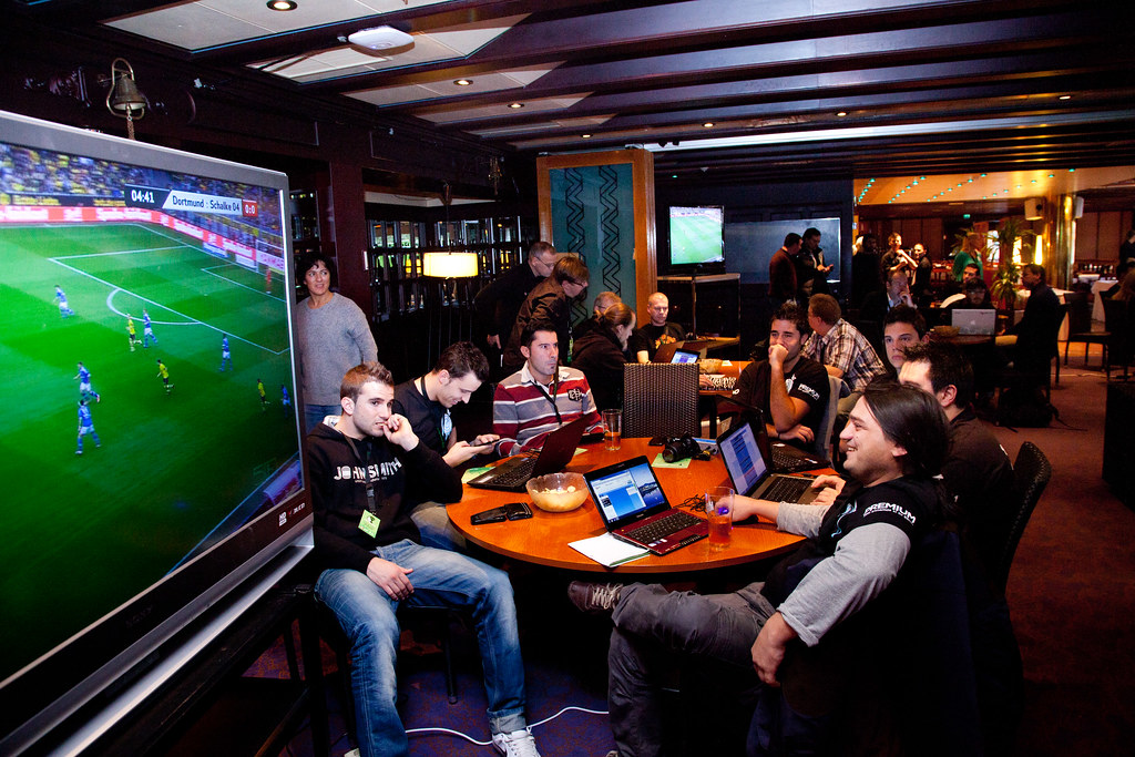 What is In-Play Betting? – Live Betting Explained | Fiddyp